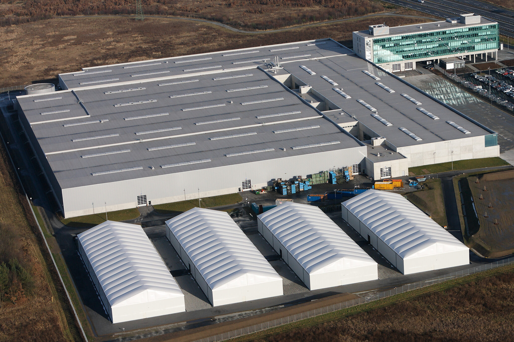 Temporary Warehouse Structures for Manufacturing